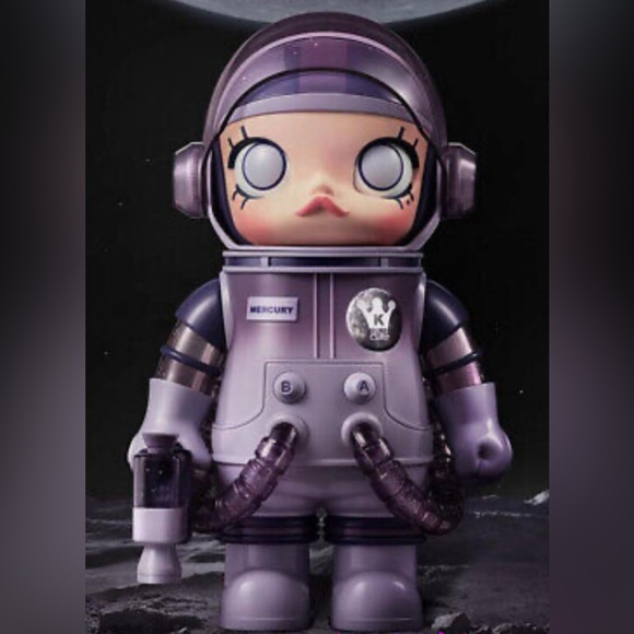 POPMART | Other | Popmart Nib Space Molly Mercury 40 Purple Astronaut ...